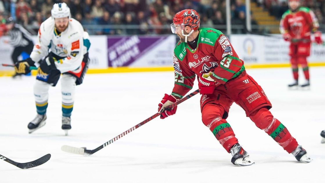 Official Cardiff Devils Website | Evan Mosey returns for another year
