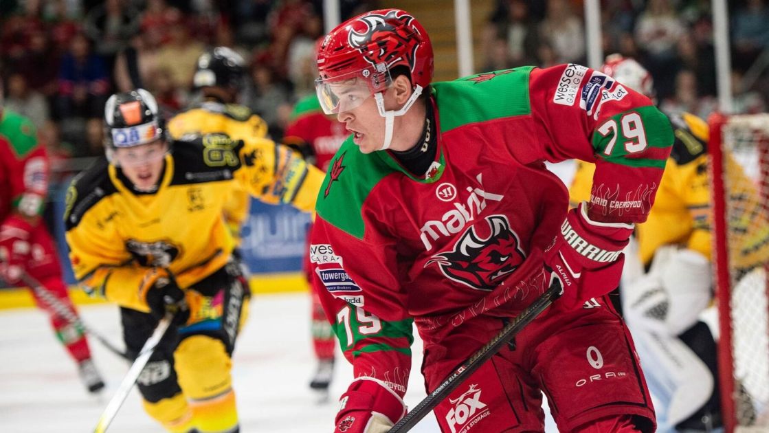 Official Cardiff Devils Website | Ryan Barrow Returns For a Third Season
