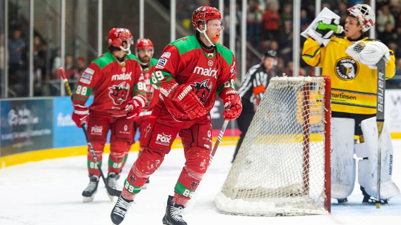 Official Cardiff Devils Website | Shinkaruk injured in Dundee